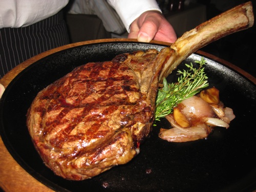 Das unglaubliche Tomahawk Steak - mettsalat